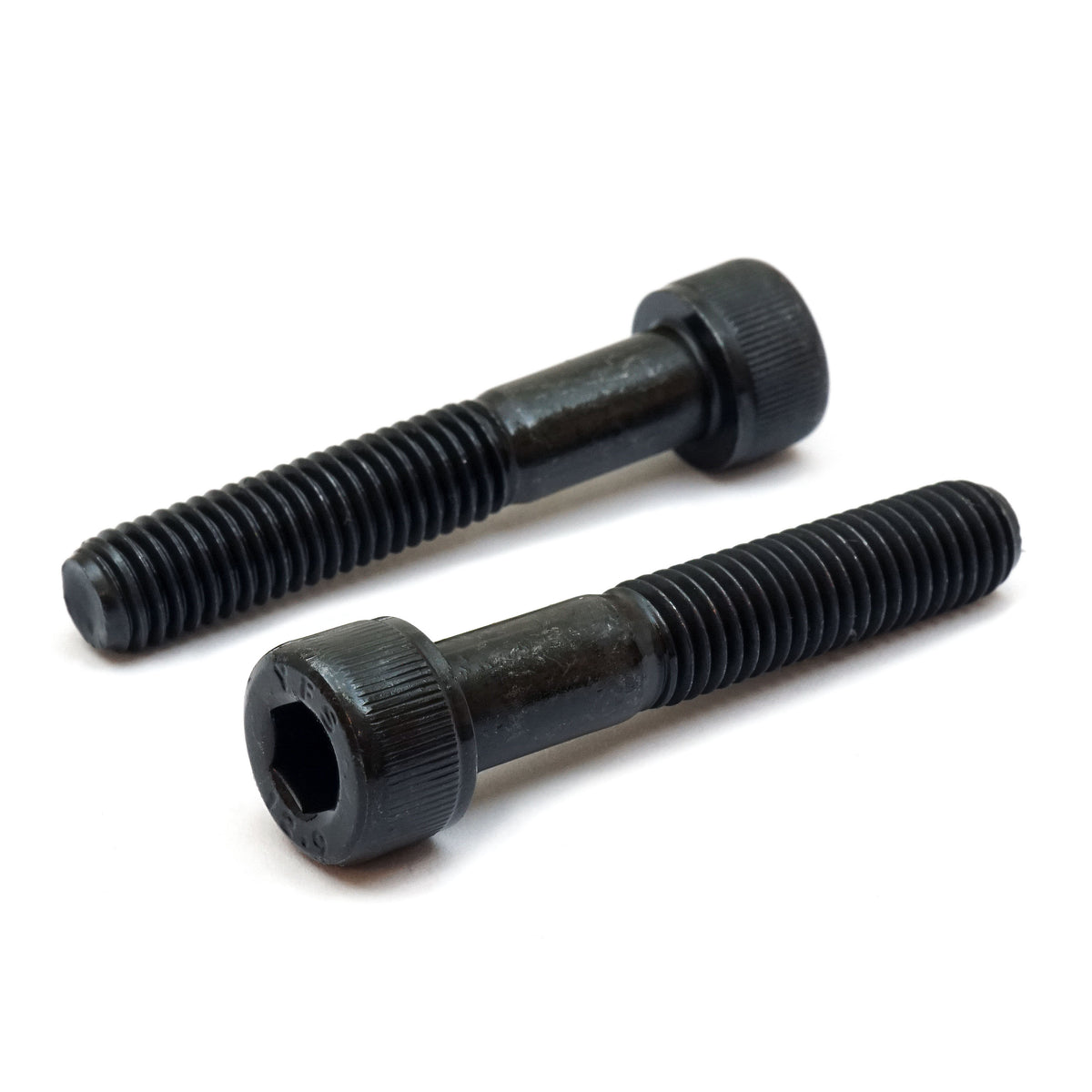 M10 Socket Head Cap Screws, Coarse Thread Alloy Steel Class 12.9